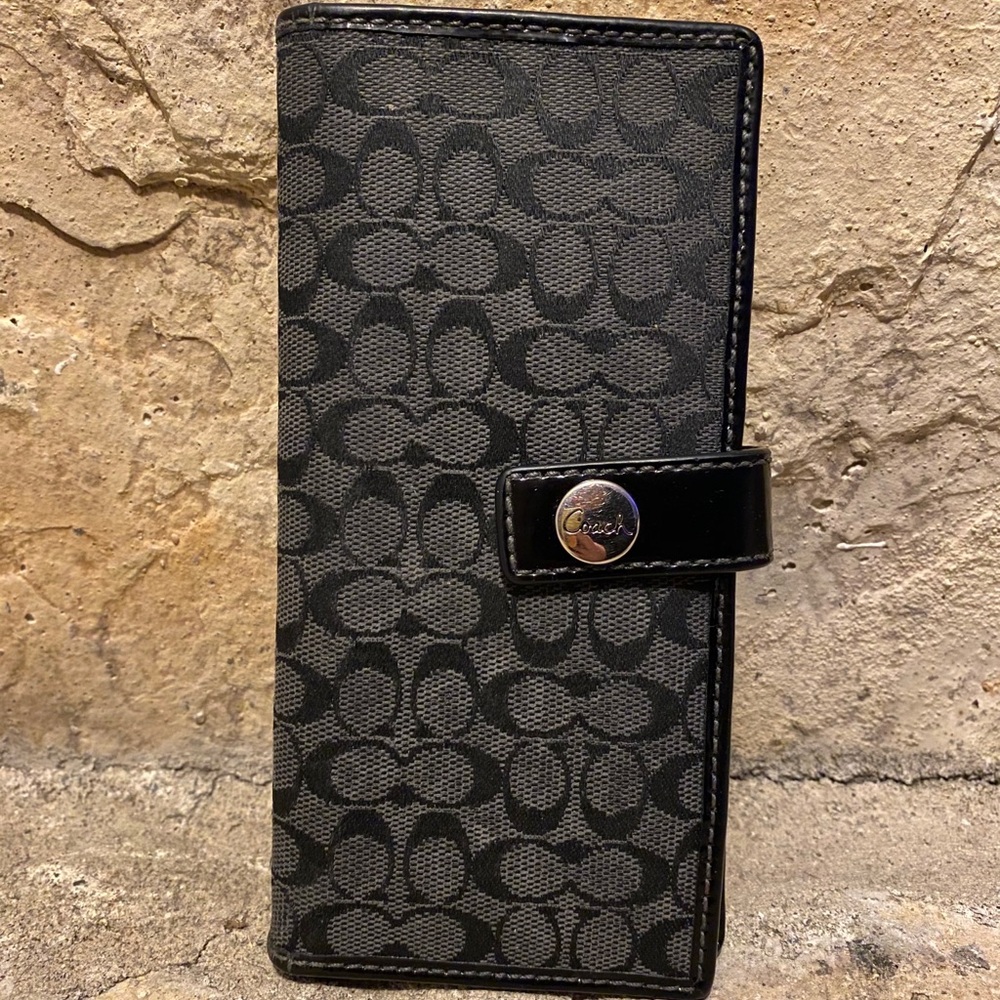 Coach Signature Black Snap Wallet - Gem